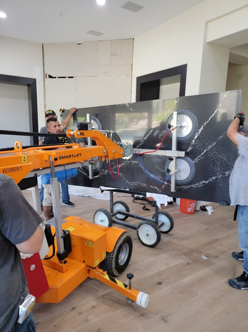 SmartGlass LIFTER | Rent With Smart Glass Lifter